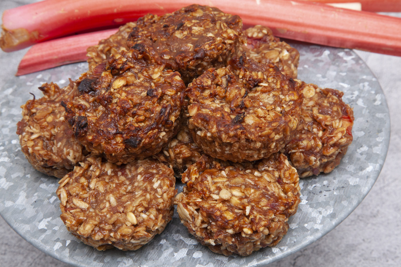 Jewish Cookery | Kosher Recipes | Rhubarb Oat Muffins