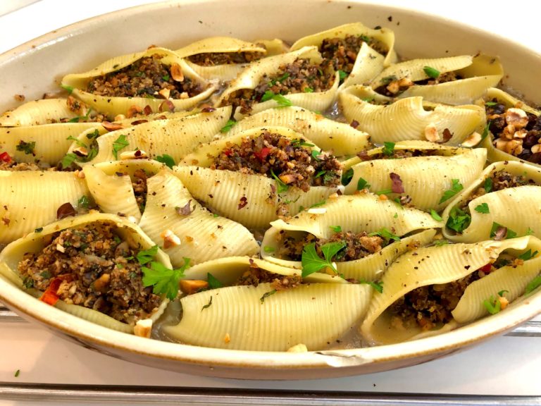 Jewish Cookery | Kosher Recipes | Stuffed Pasta Shells With Mushroom Sauce